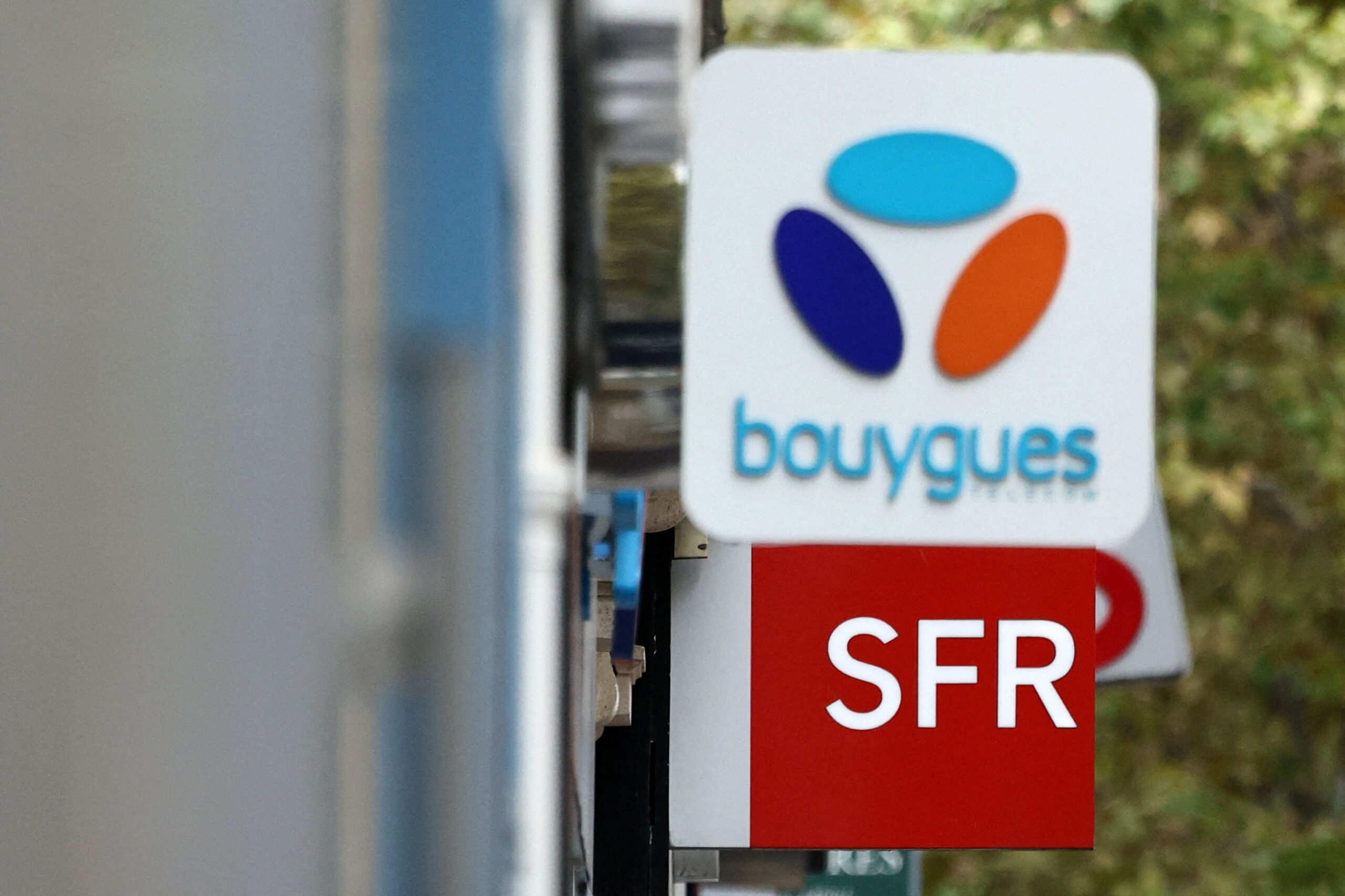 Free, Orange et Bouyges vont notifier les autorités de la concurrence ...